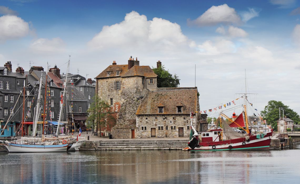 Que faire à Honfleur ? Les lieux incontournables à visiter ! - SIXT