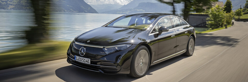 Comment conduire une voiture automatique : conseils débutant